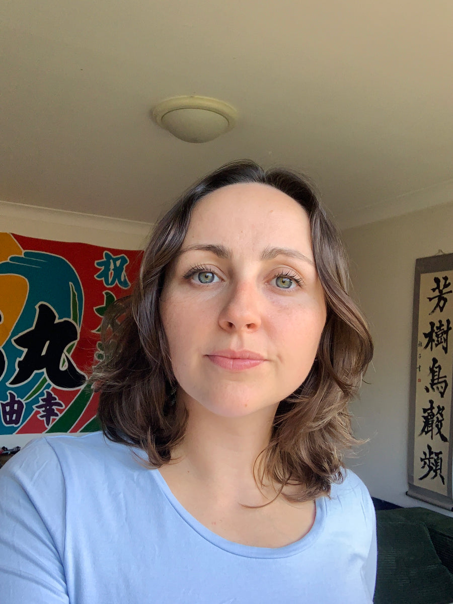 Holly Friedlander Liddicoat, DOGHOUSE – Vagabond Press